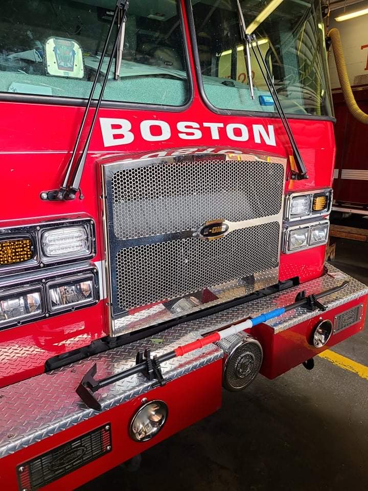 Leatherhead Tools - Firefighter Tools